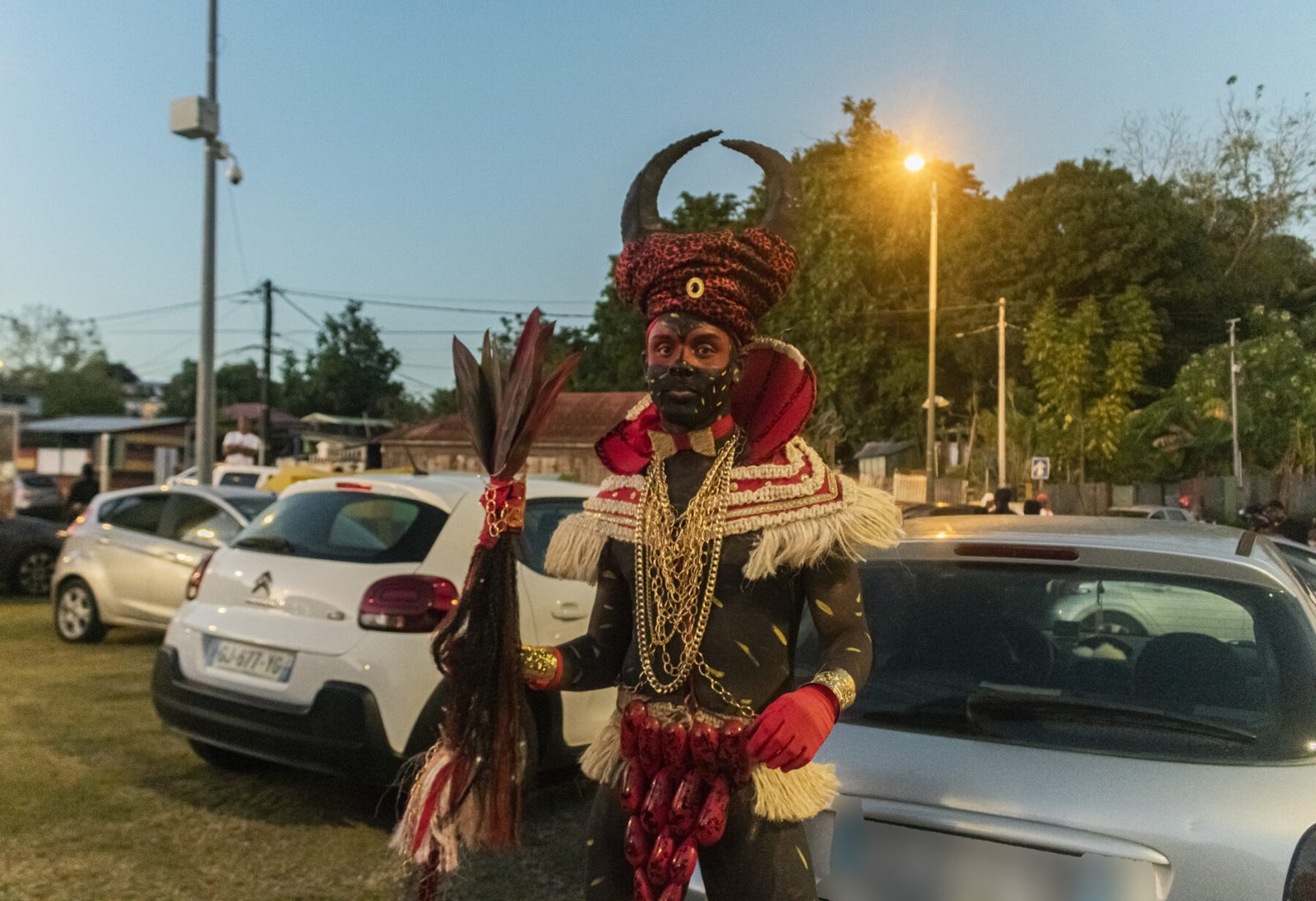 ISTWA A MAS : Moun Ki Moun , Konnèt pasé a-w sé on biyé pou dèmen – The ... ISTWA A MAS : Moun Ki Moun , Konnèt pasé a-w sé on biyé pou dèmen – The ...